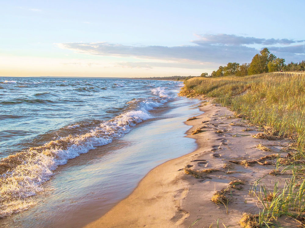 17 Mind-Blowing Facts About the Great Lakes — Daily Passport