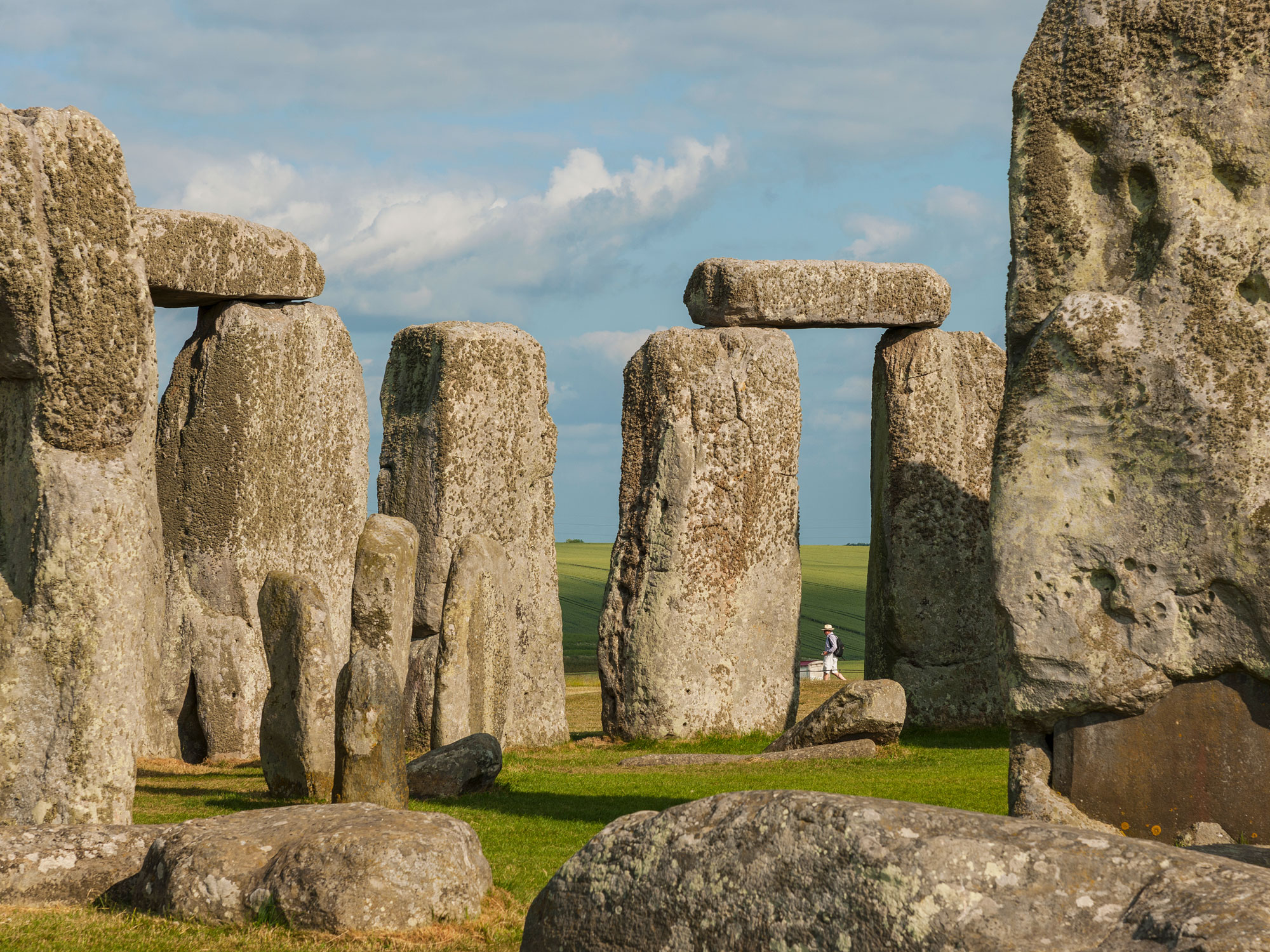 16 Surprising Facts About the World's Most Iconic Landmarks — Daily ...