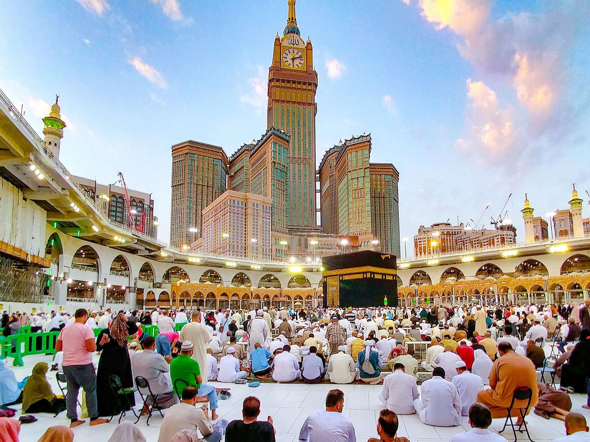 17 Fascinating Sacred Sites and Pilgrimage Routes, From Mecca to Mount ...