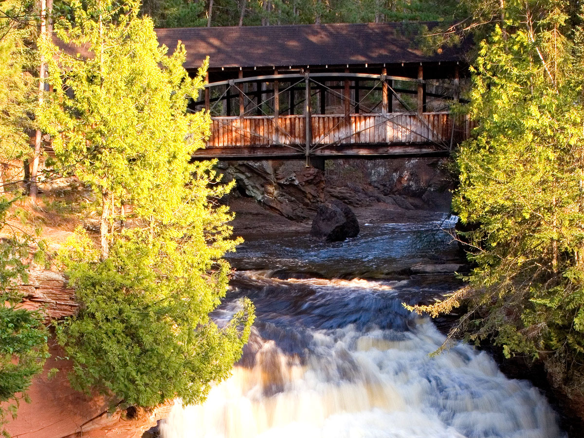 15 of America's Most Historic Covered Bridges You Should Cross — Daily ...