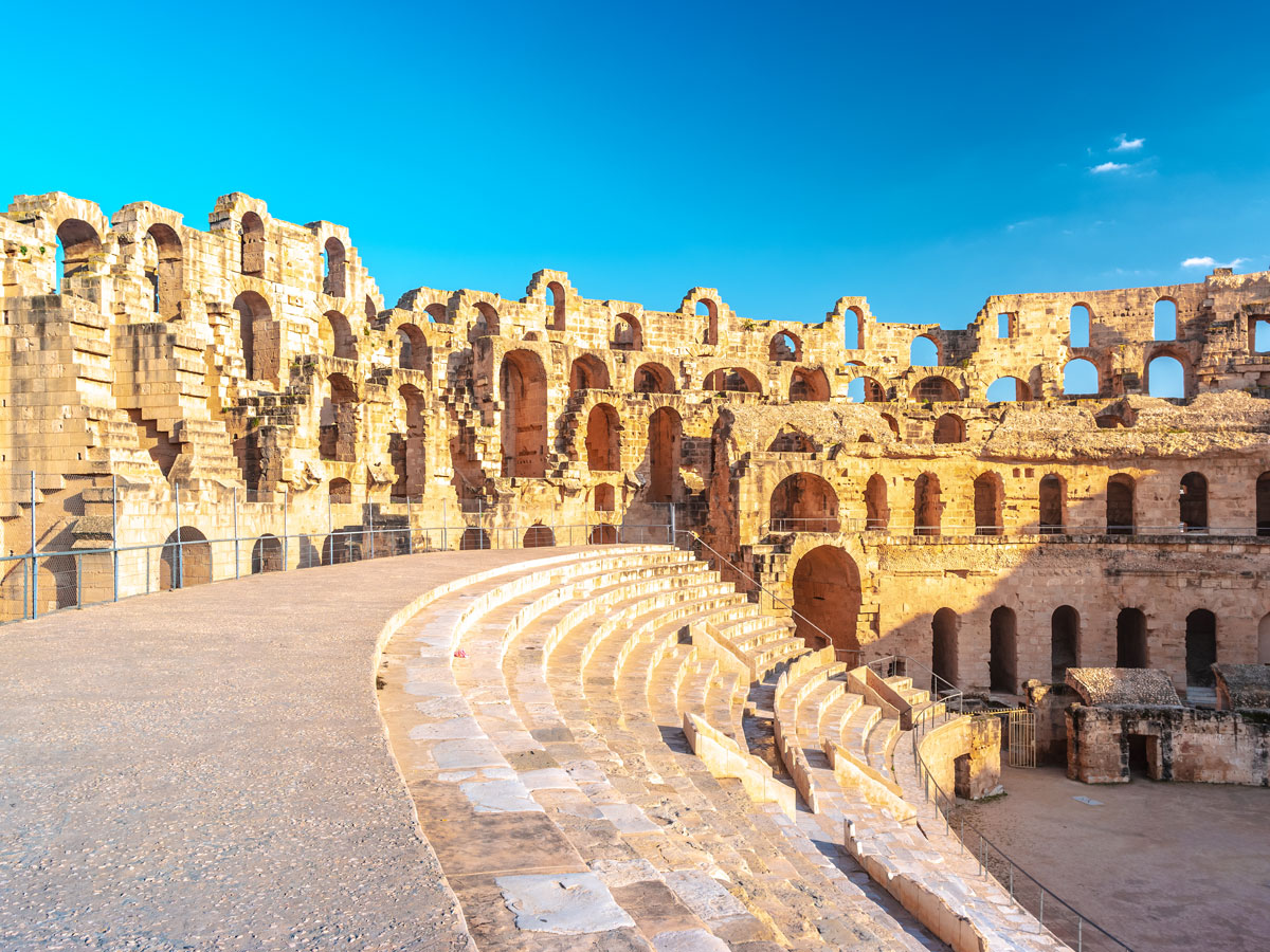 7 Impressive Examples of Roman Architecture (Outside of Italy) — Daily ...