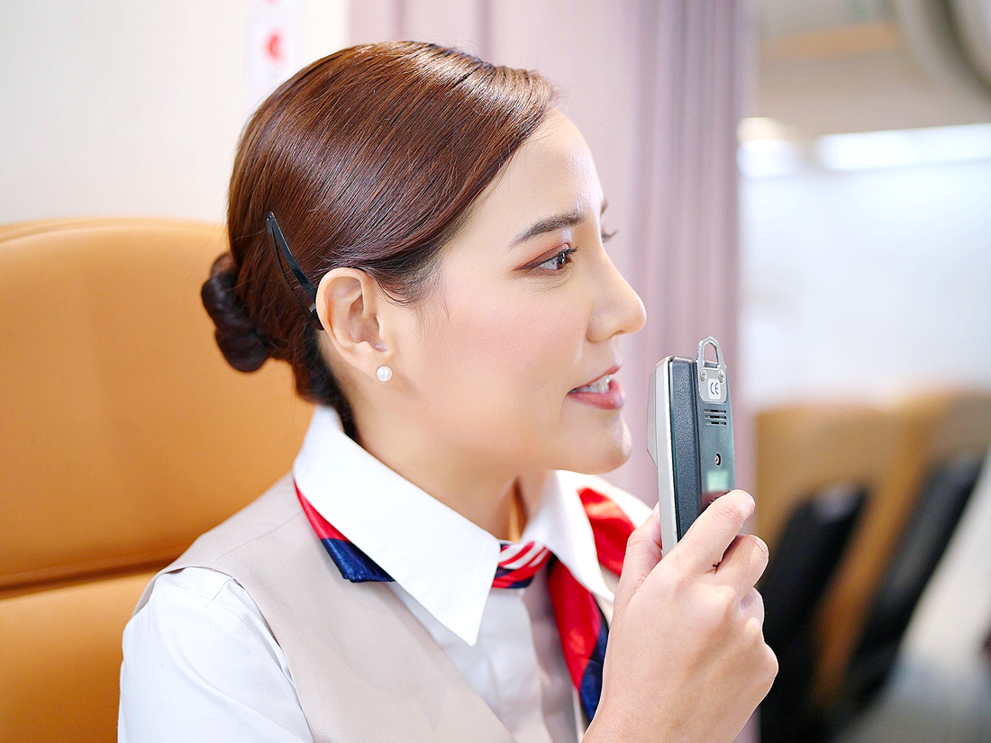 This Is Why Flight Attendants Sit on Their Hands During Takeoff — Daily ...