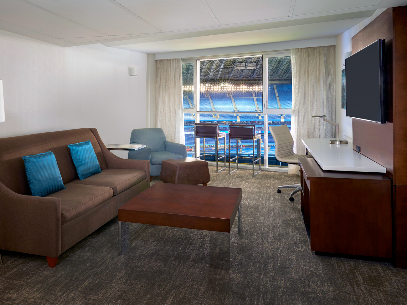 Baseball Fan? This Hotel Is Unlike Any Other in North America — Daily ...