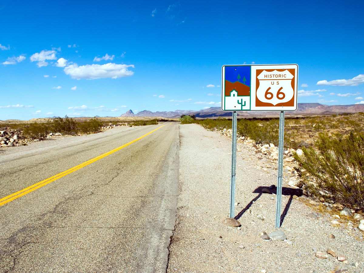 The Fascinating History of Route 66, America’s Most Famous Road — Daily ...