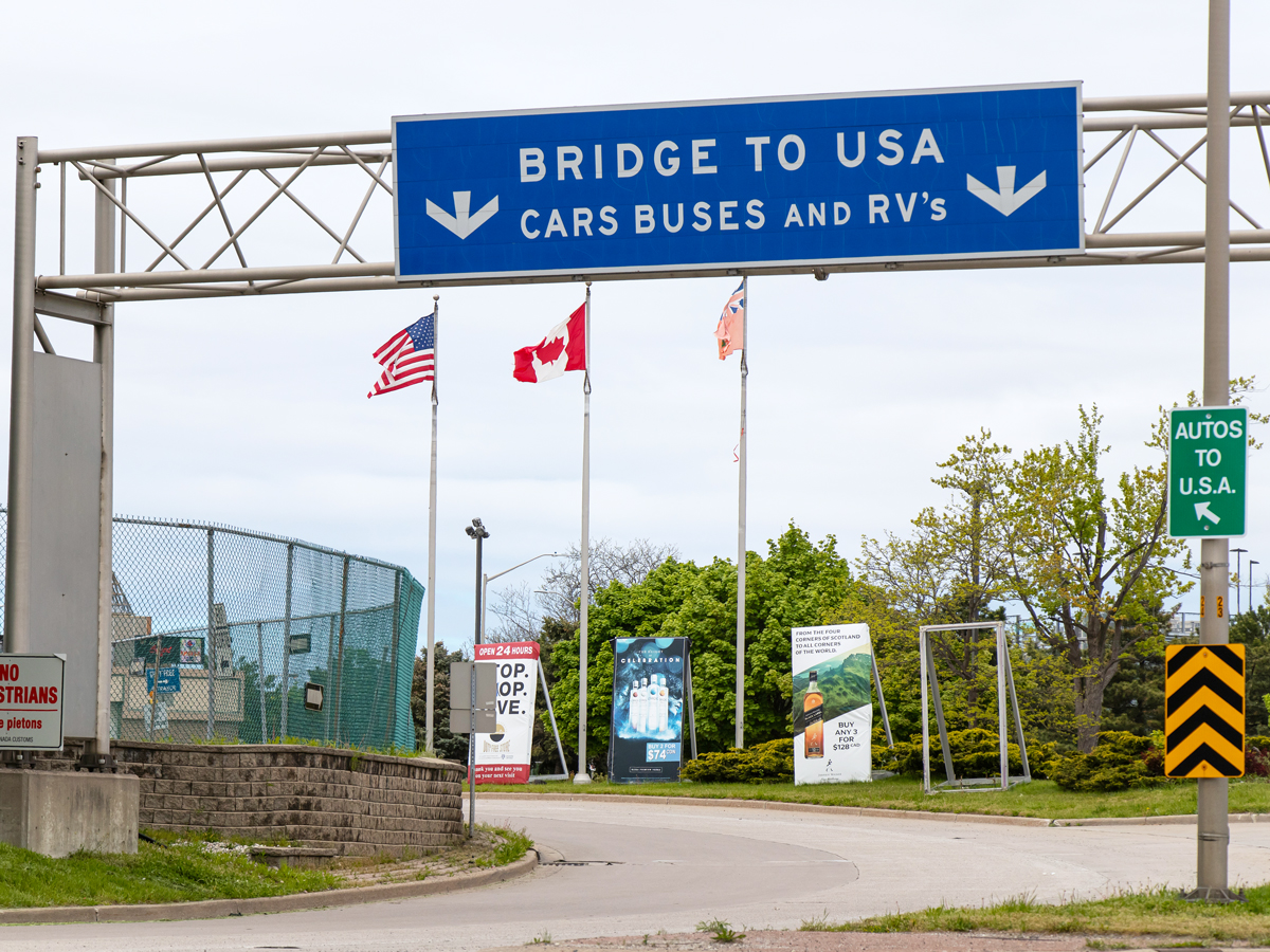 What To Know Before Driving Over the U.S.-Canada Border — Daily Passport