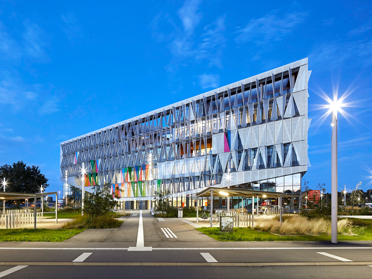 6 Buildings Around the World That Actually Move — Daily Passport