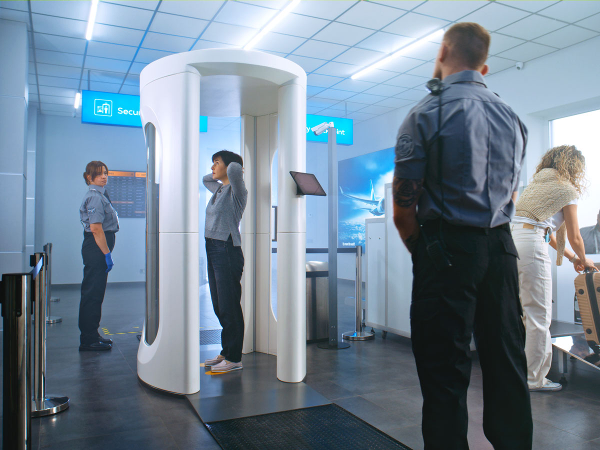 What Do TSA Agents See When They Scan Your Bags? — Daily Passport